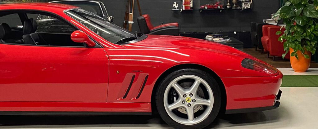 Classic & Racing Cars